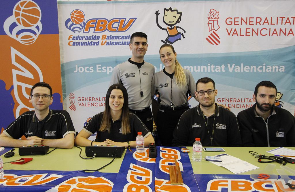 Fórmate para ser árbitro y oficial de mesa - FBCV